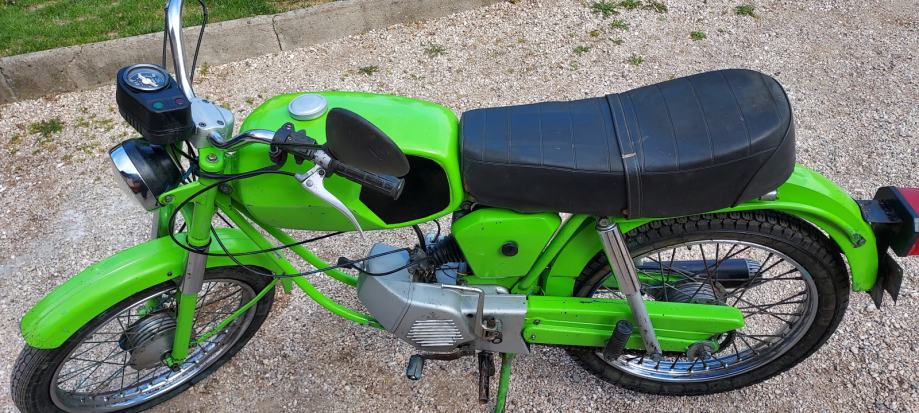 Tomos 14m 49 cm3, 1983 l.