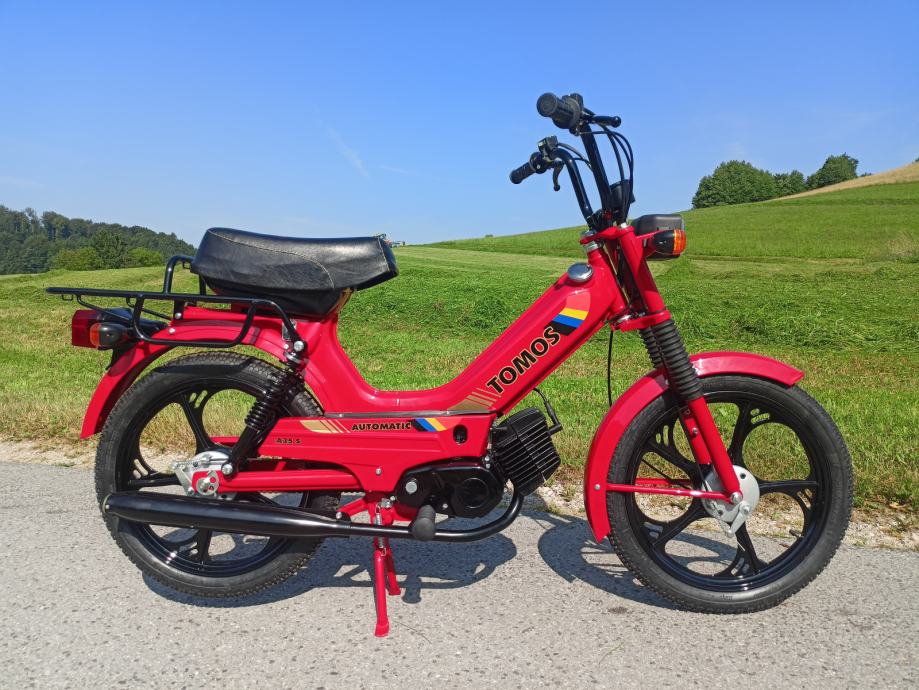 Tomos automatik iz novih delov+garancijo,deli ali ohranjen cel moped ...
