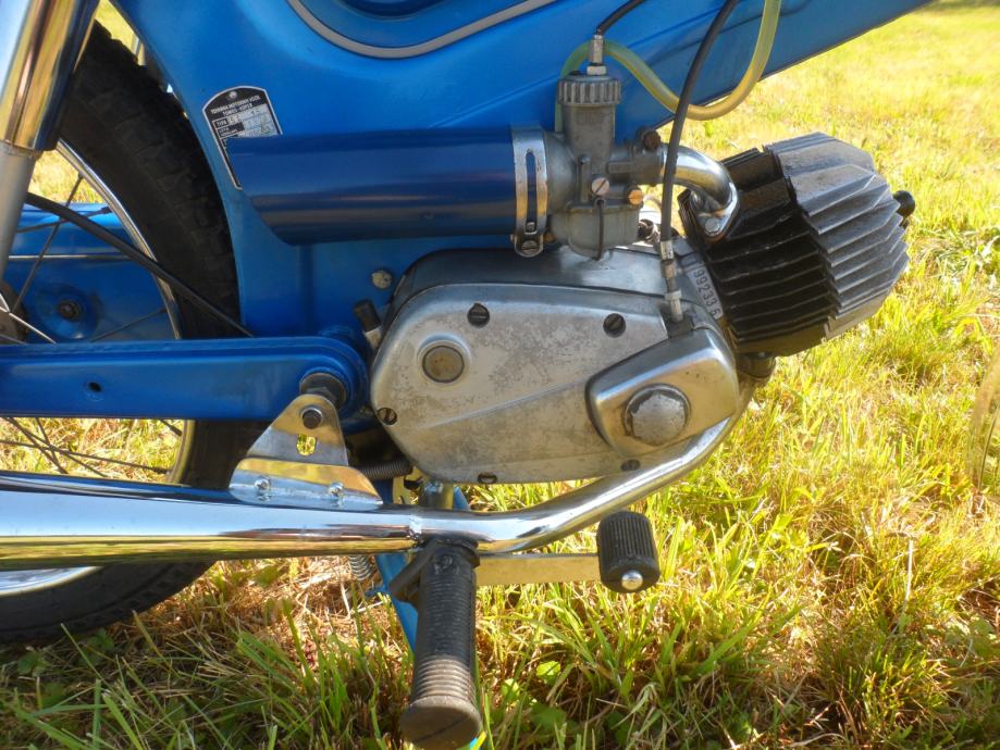 Tomos Colibri 15/sl letnik 78,vozen in že nov krom prodam in dele, 1978 l.