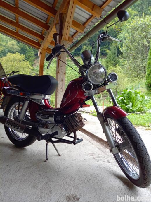 Tomos Revival, 1900 l.