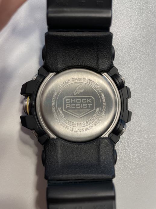 NOVA moška ura Casio G-Shock Mudmaster črno-zlata