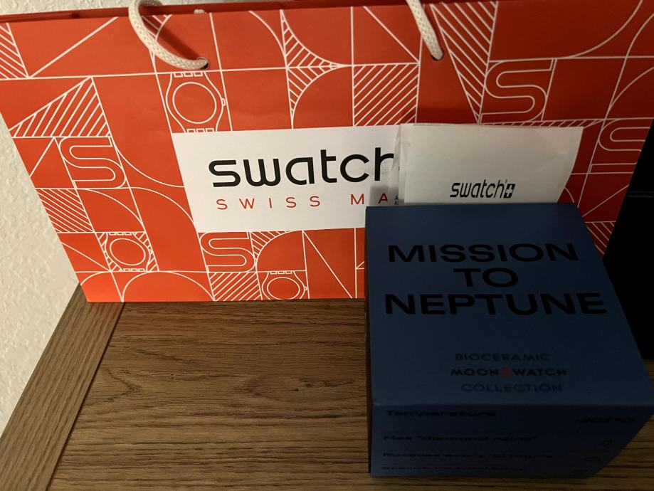 Swatch x Omega - Mission to Neptune Bioceramic MoonSwatch zapestna ura