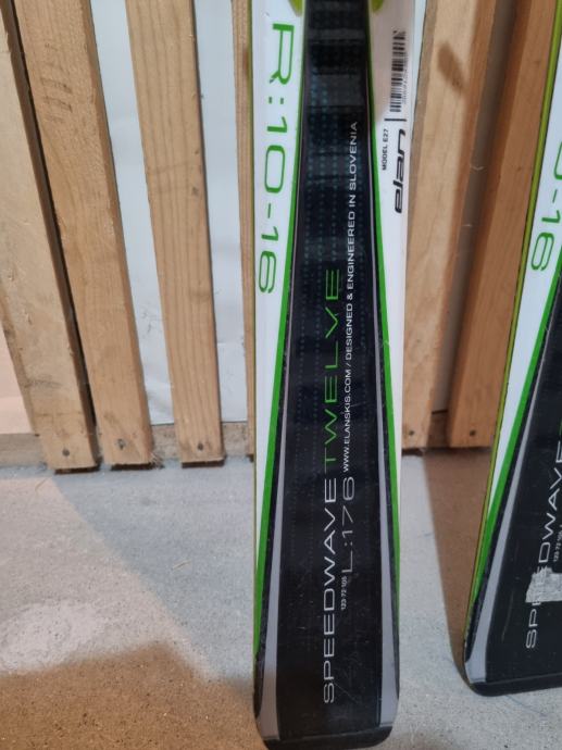 Elan Speedwave 12 176cm