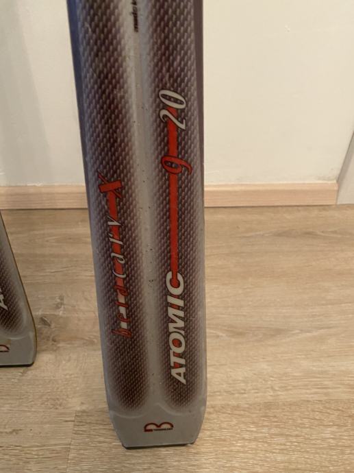 Smuči Atomic 180