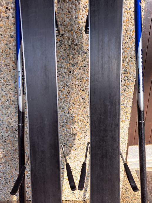 Smuči Elan A04, vezi Tyrolia Superlight