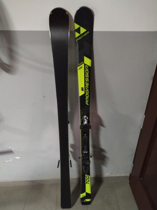 Smuči Fischer progressor 700 (167cm)