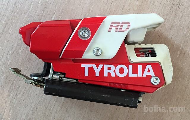 Vezi Tyrolia 490
