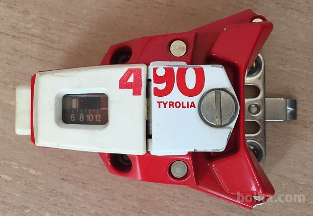 Vezi Tyrolia 490