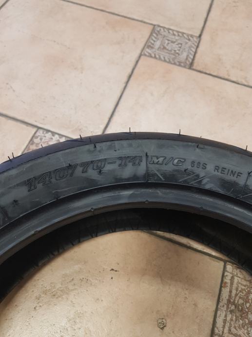 140/70-14 SKUTER GUMA DUNLOP