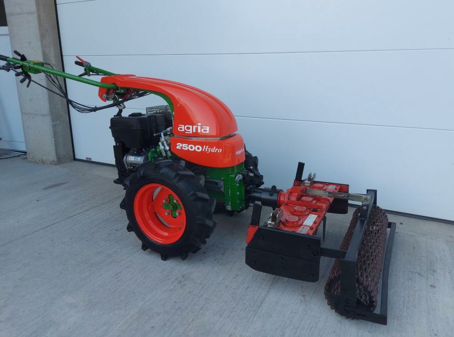 Finišer Agria Hydro 2500 reverzibilen mulčar kosilnica Profesionalna