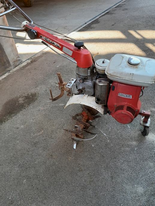 HONDA F700