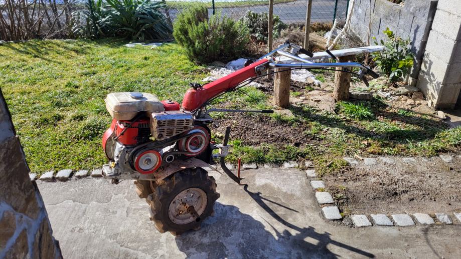 HONDA MIO F600 po delih ali celega