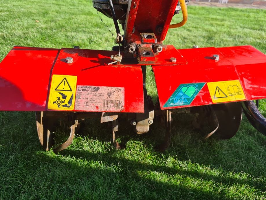 MOTOKULTIVATOR (FREZA) MUTA Z MOTORJEM TEGUMSEH 50