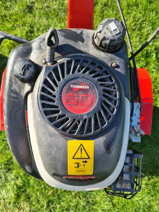 MOTOKULTIVATOR (FREZA) MUTA Z MOTORJEM TEGUMSEH 50
