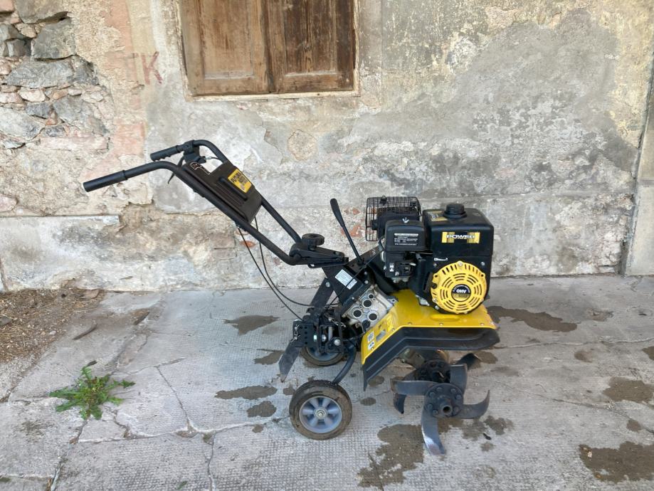 Motorni prekopalnik TEXAS TG 650B
