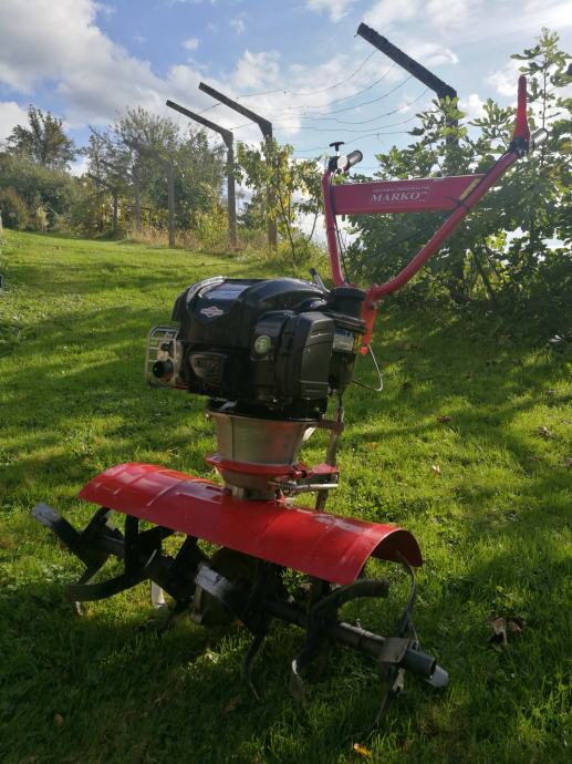 Prekopalnik Marko 102 z opremo