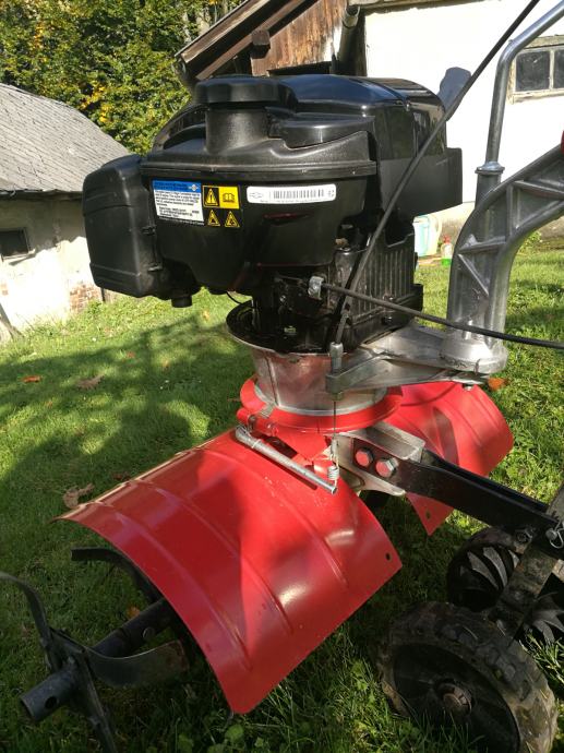Prekopalnik Marko 102 z opremo