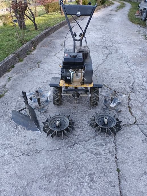 prekopalnik texas TX601s priključki