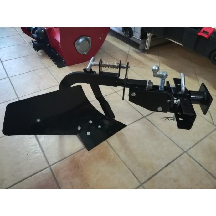 Priključek Oralni enosmerni plug za Motokultivator NTS MF400