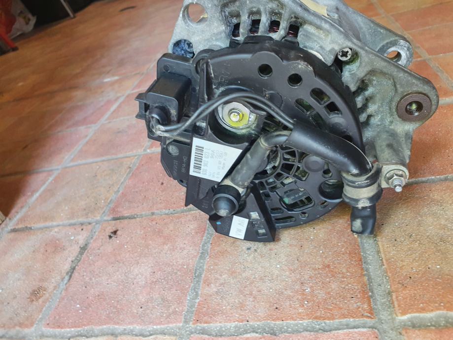 Alternator Bosch za golf 4 1.9