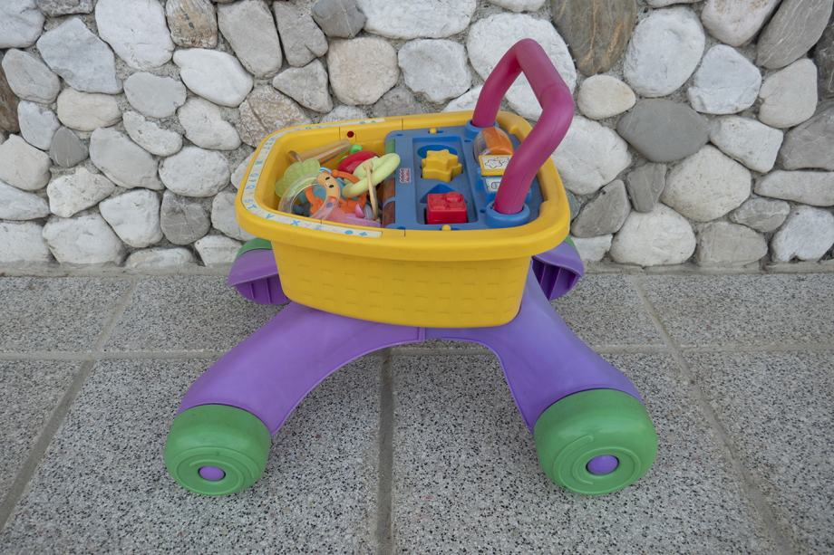 Fisher-Price Laugh & Learn Shop and Learn Walker M9973