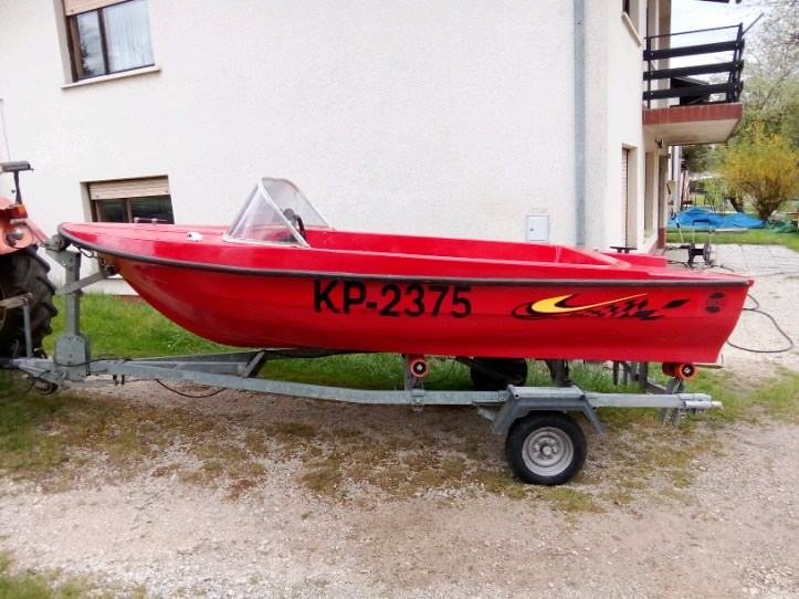 Gliser ELAN 402