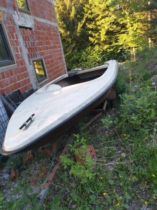 Gliser Fletcher speed boat