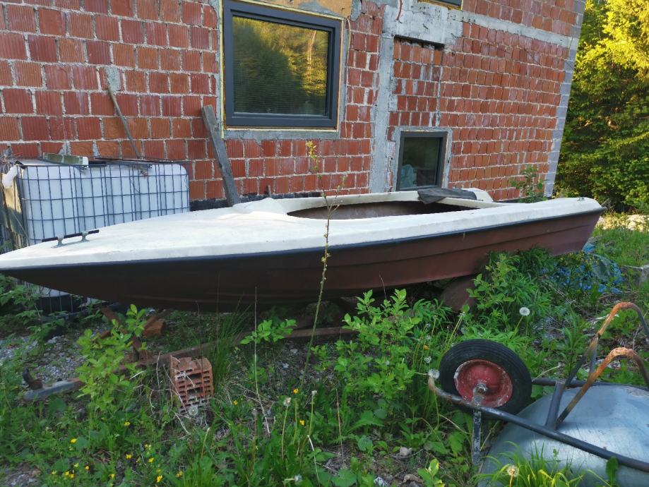 Gliser Fletcher speed boat