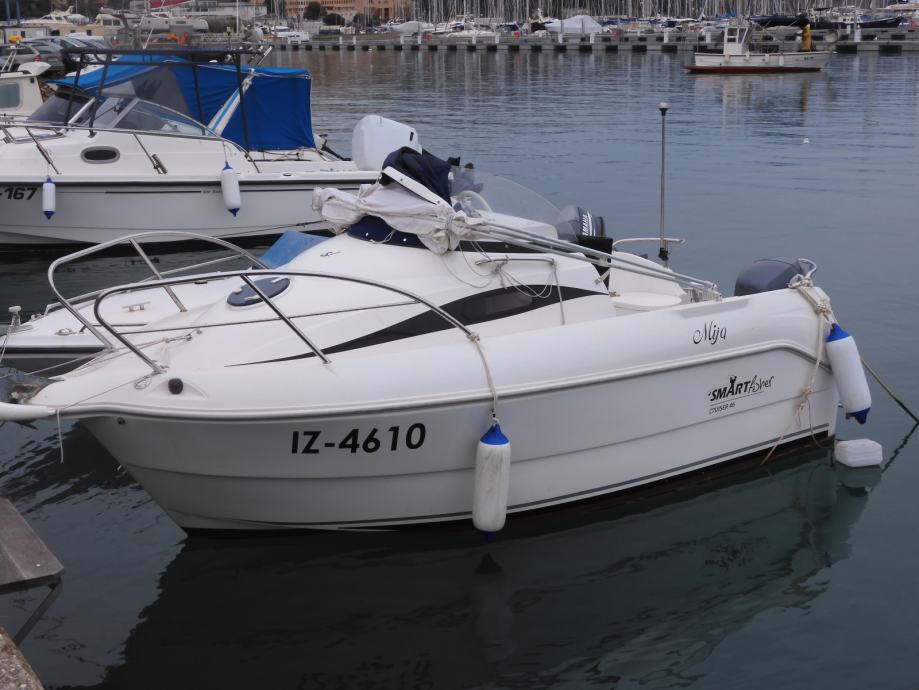 Prodam barko Smart Fischer Cruiser 46, motor Yamaha 40/60 + prikolica