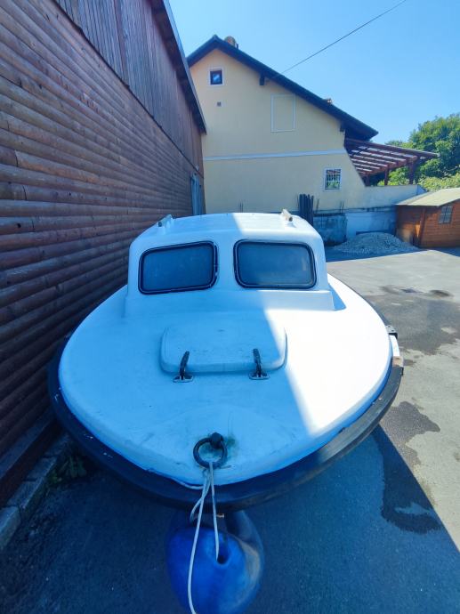 Ruski car, bežigrad