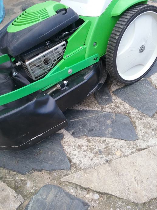 Kosilnica VIKING MB6 RH kot novo