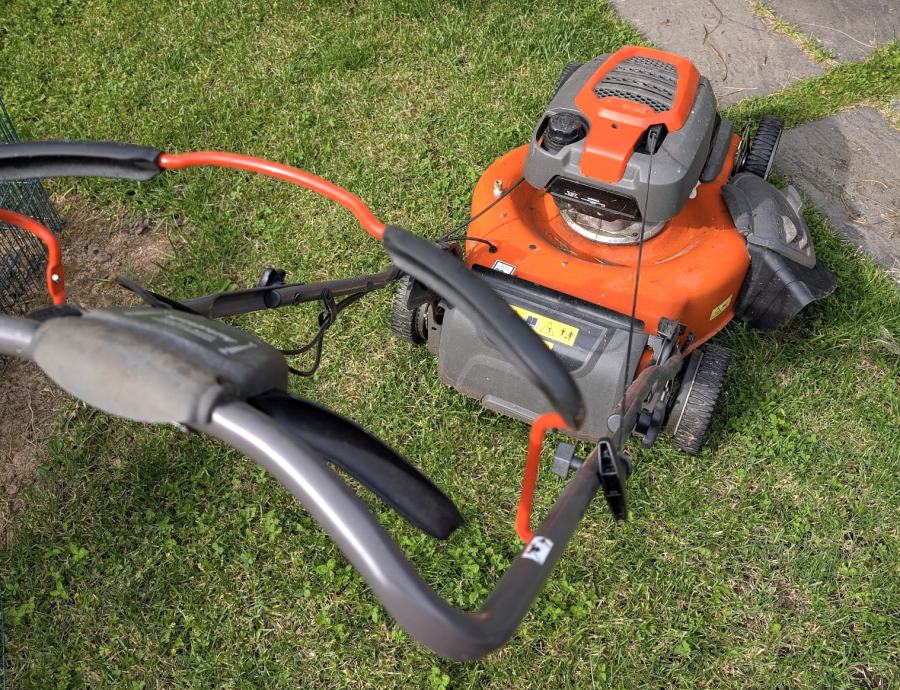 Vrtna kosilnica Husqvarna LC356V