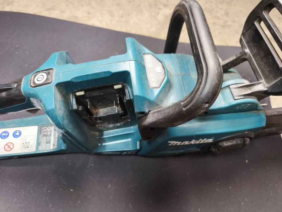 Makita 2x18V verižna žaga DUC353