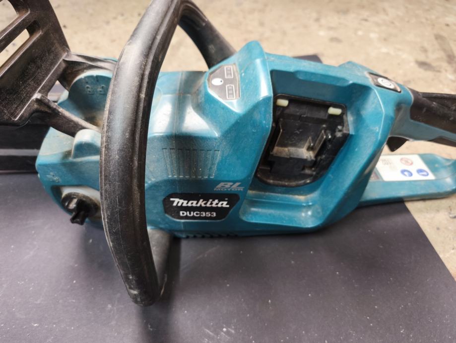 Makita 2x18V verižna žaga DUC353