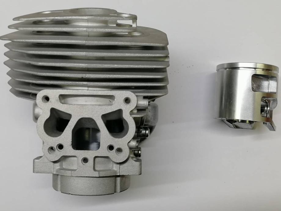 VALJ IN BAT ZA HUSQVARNO 555-560-562