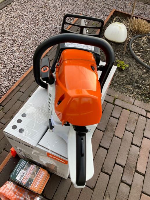 Verižna žaga Stihl MS462 c-m, 45 cm palica Rollomatic in 4 verige