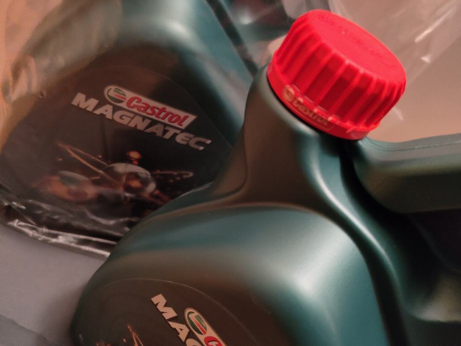 Castrol olje