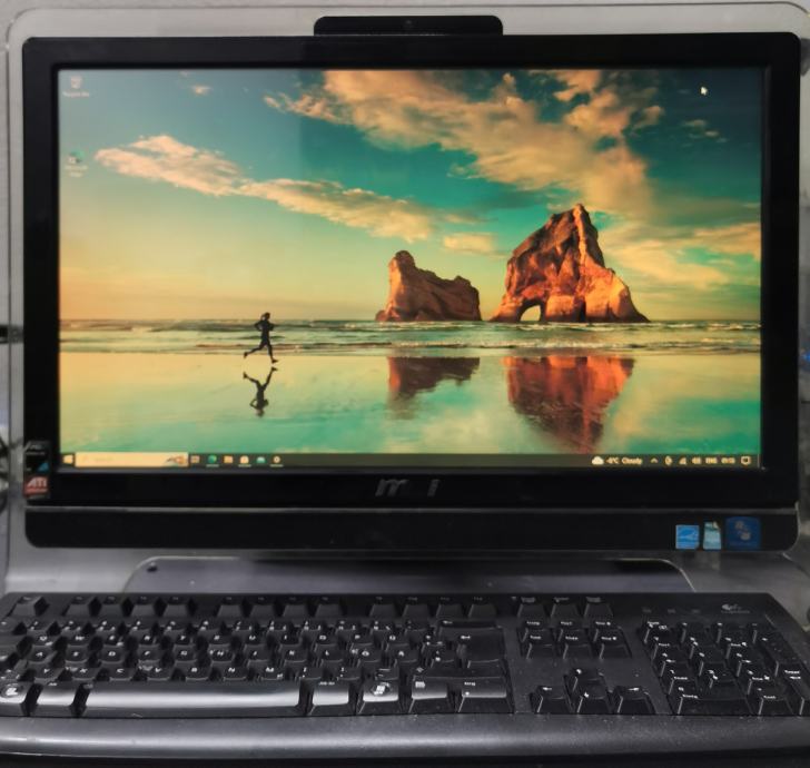 Računalnik MSI All In One 22 incni