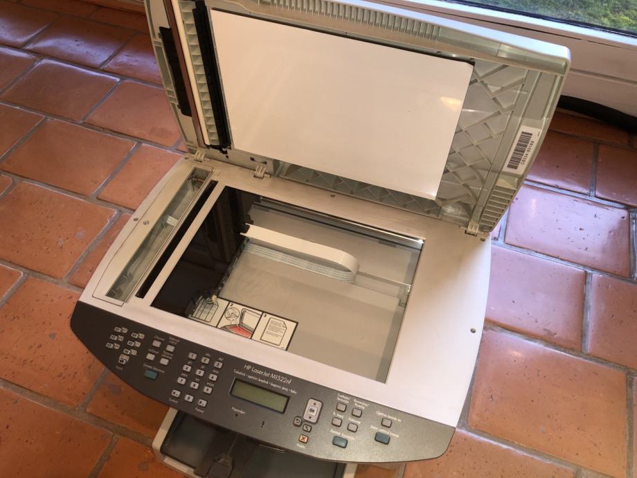 Tiskalnik HP LaserJet M1522nf