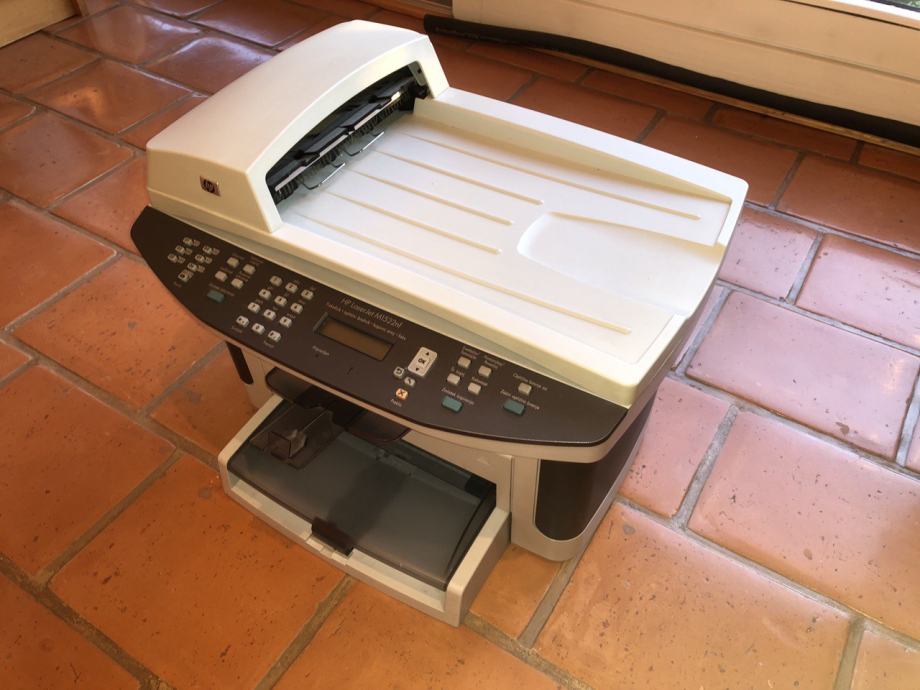 Tiskalnik HP LaserJet M1522nf
