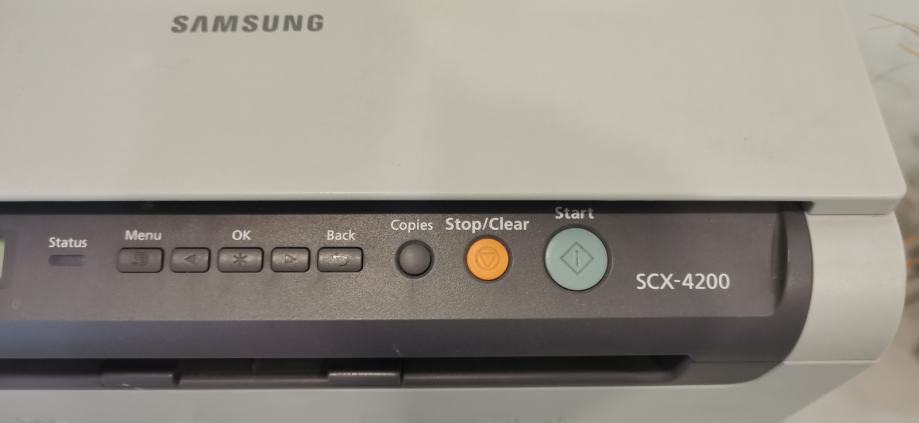 Samsung SCX-4200 multifunctional Laser A4 600 x 600 DPI 18 ppm