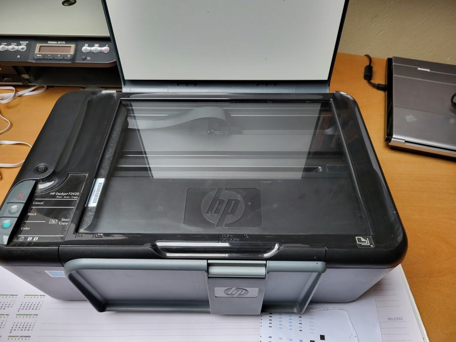 Tiskalnik HP Deskjet F2400 All in one Series