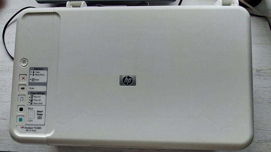 Tiskalnik HP Deskjet