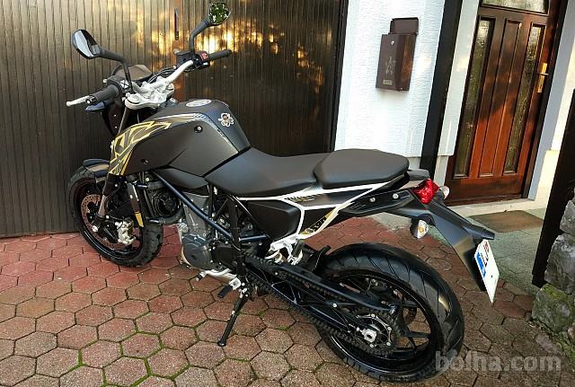 KTM duke 690 ABS 2017, 1. lastnik, remus, 2017 l.