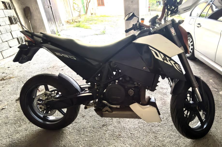 KTM DUKE 690, 2008 l.