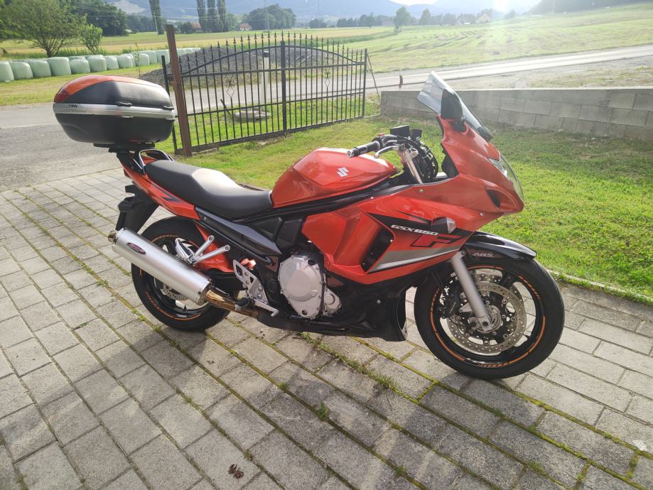 Suzuki Gsx650fa 656 cm3, 2009 l.