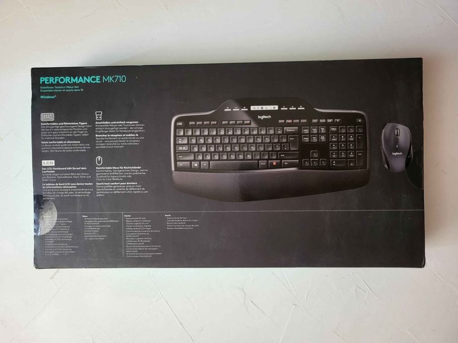 Brezžična tipkovnica in miška Logitech MK710
