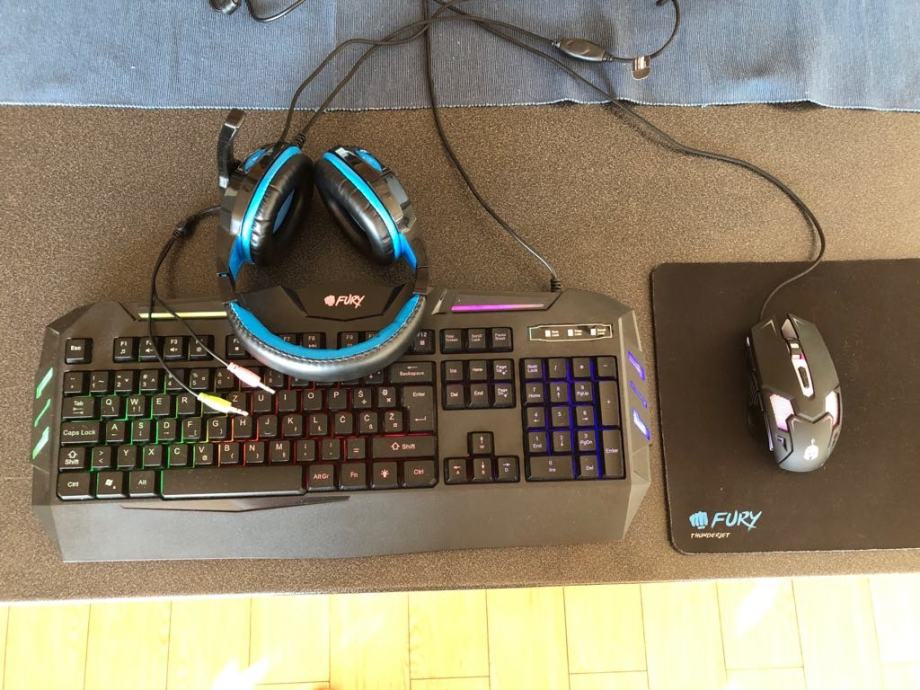 GAMING KOMPLET - Tipkovnica, miška, slušalke, podloga