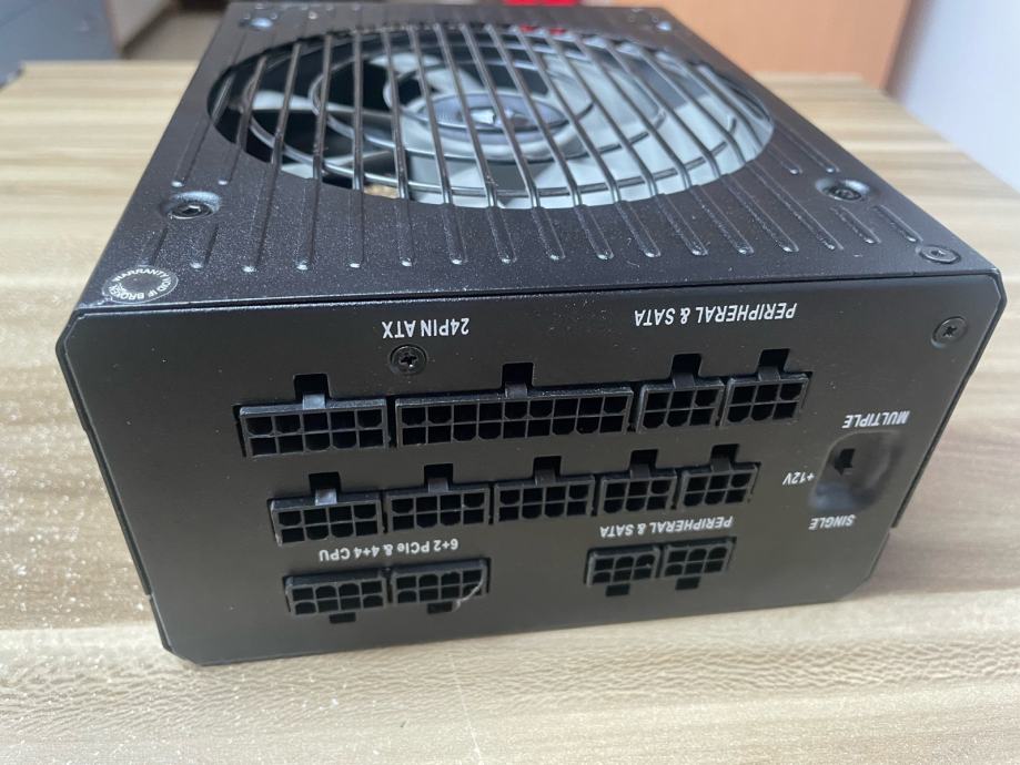 Napajalnik Corsair HX850 850w