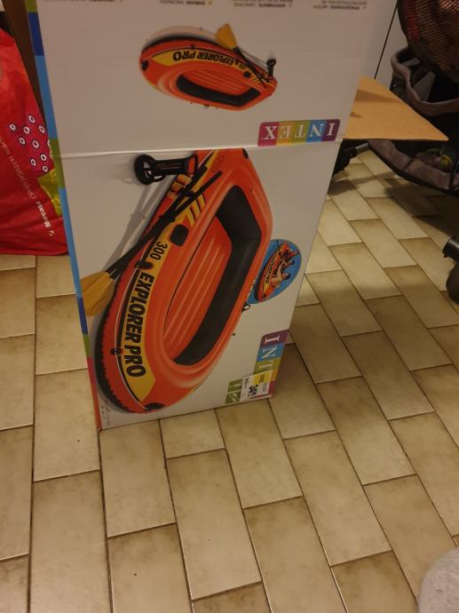 Čoln intex explorer pro 300